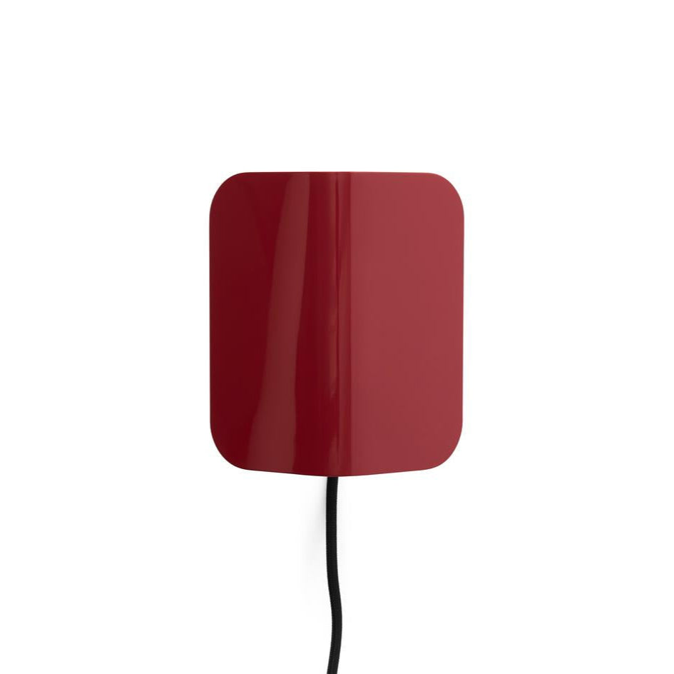 Apex Wall Lamp – Skandium