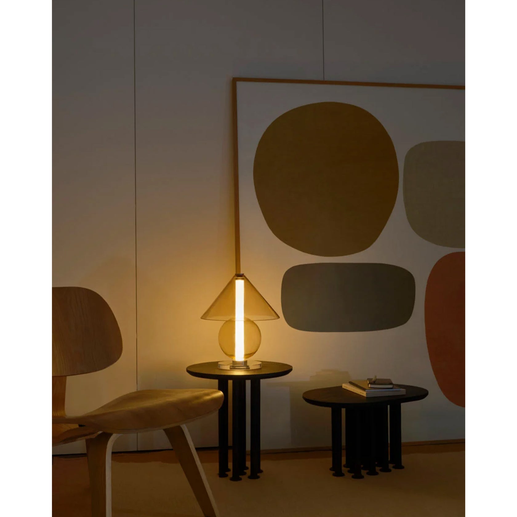 Fragile Table Lamp – Skandium