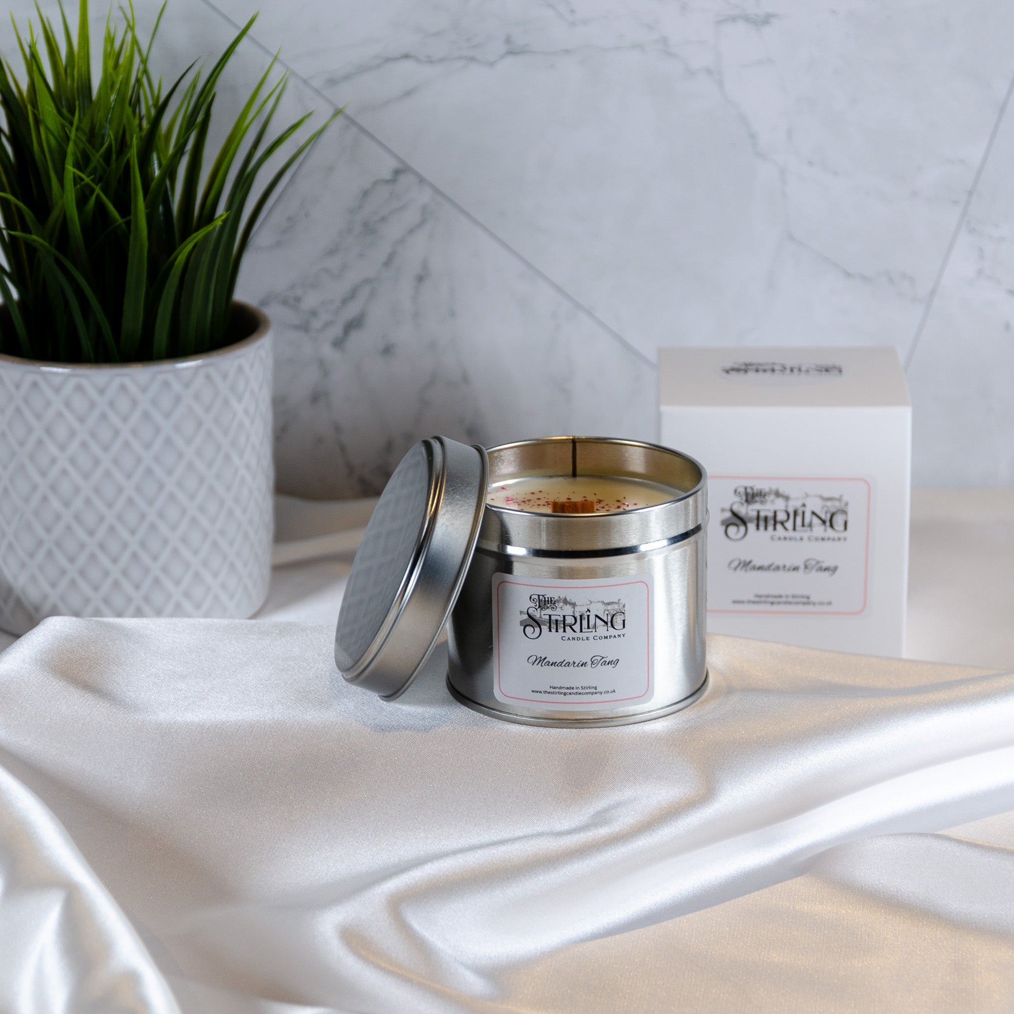 Mandarin Tang - Travel Tin Candle - Wooden Wick – Skandium