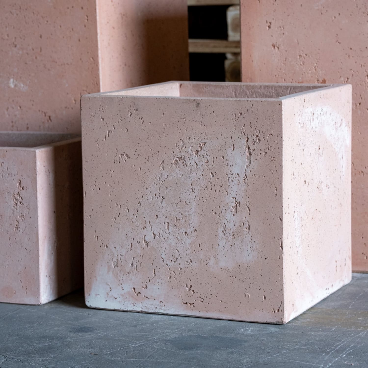 Cubrosa | Blushstone – 55cm Extra Large Square Concrete Planter – 115L ...