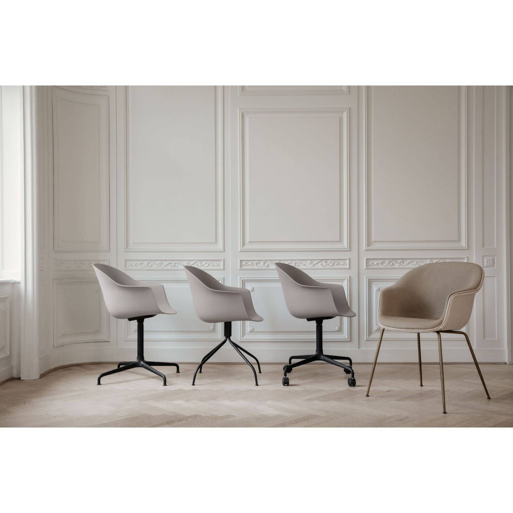 Bat Meeting Chair – Skandium