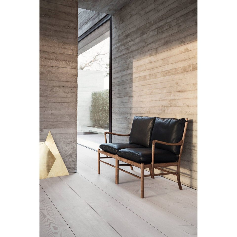 OW149-2 Colonial sofa by Carl Hansen | Shop at Skandium London