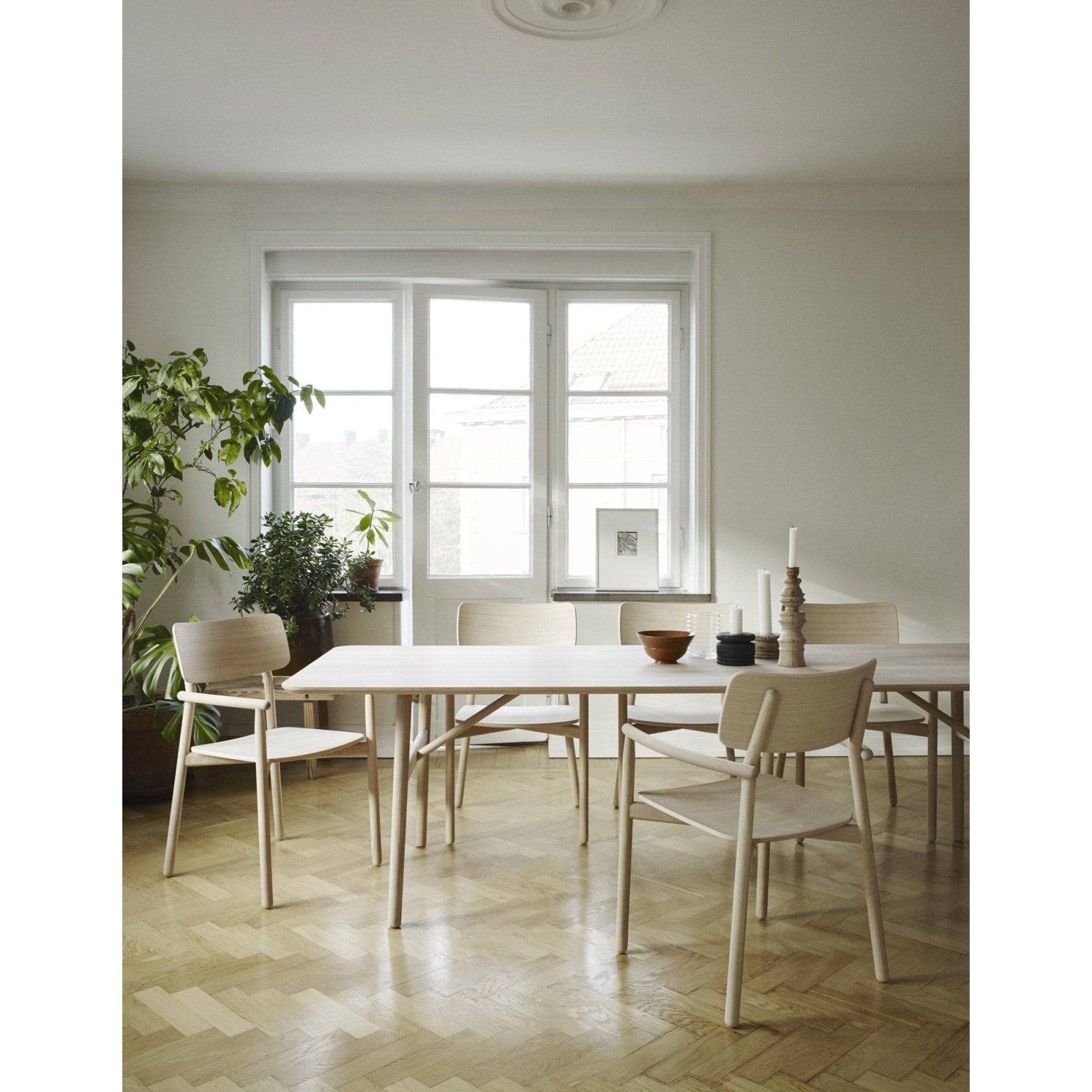 Hven Armchair by Fritz Hansen | Shop at Skandium London