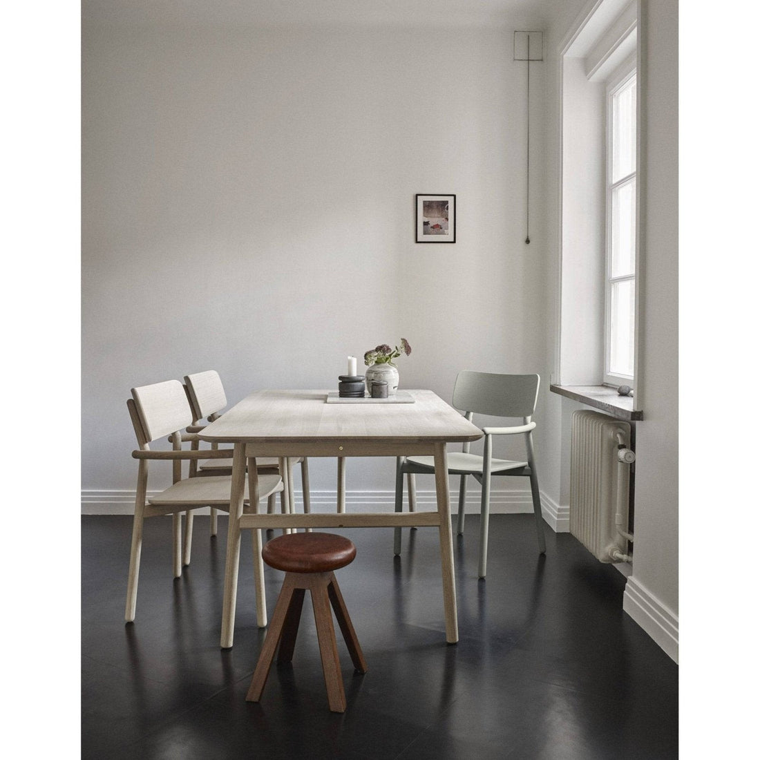 Hven Armchair by Fritz Hansen | Shop at Skandium London