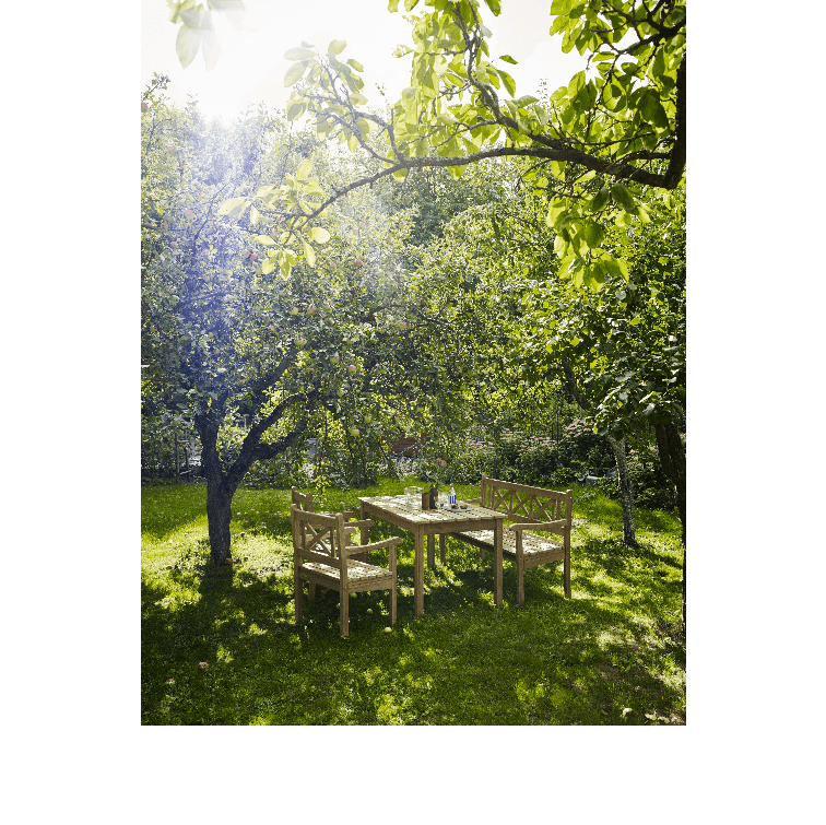 Skagen Bench by Fritz Hansen | Shop at Skandium London