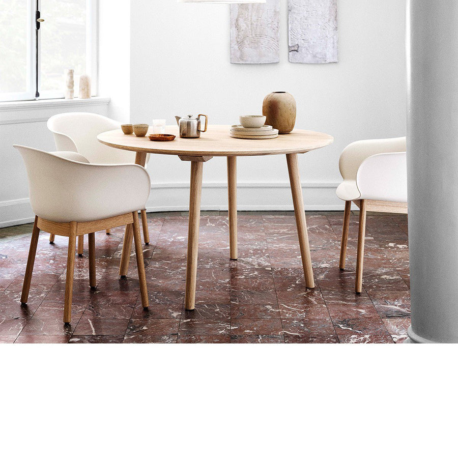 In Between Dining Table - SK4 by &Tradition | Shop at Skandium London