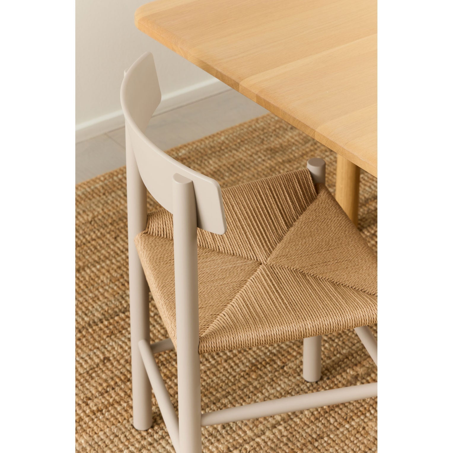 J39 chair by Fredericia | Shop at Skandium London