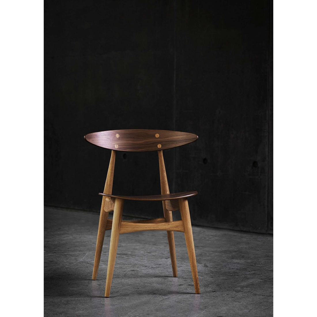 CH33 chair by Carl Hansen | Shop at Skandium London