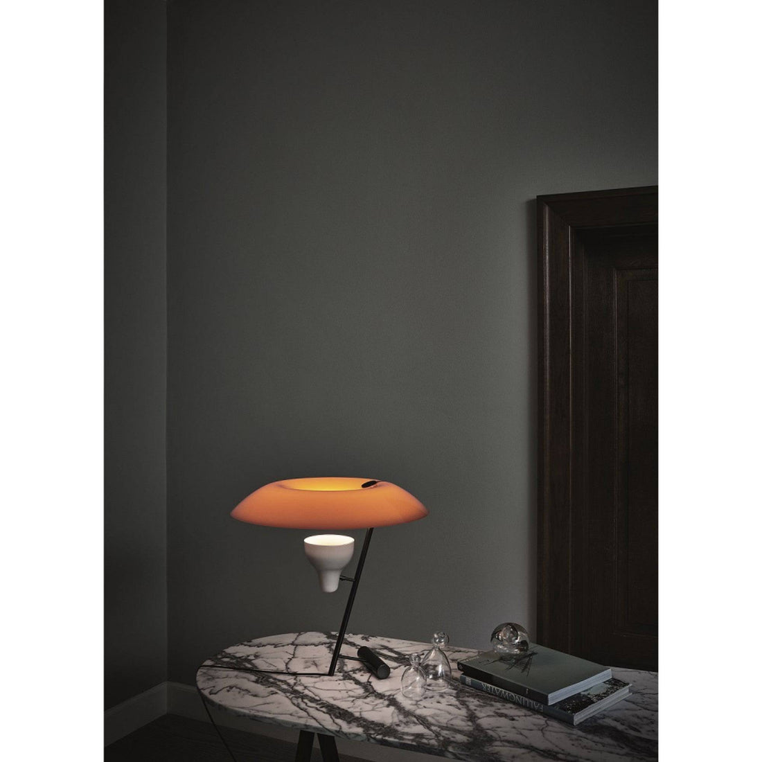 Model 548 Table Lamp – Skandium London