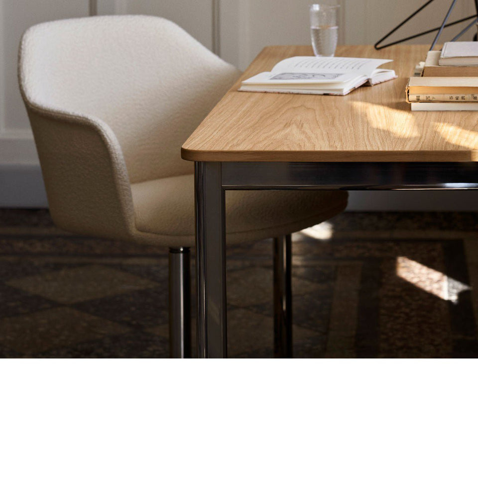 Rely HW51 Office Chair by &Tradition | Shop at Skandium London