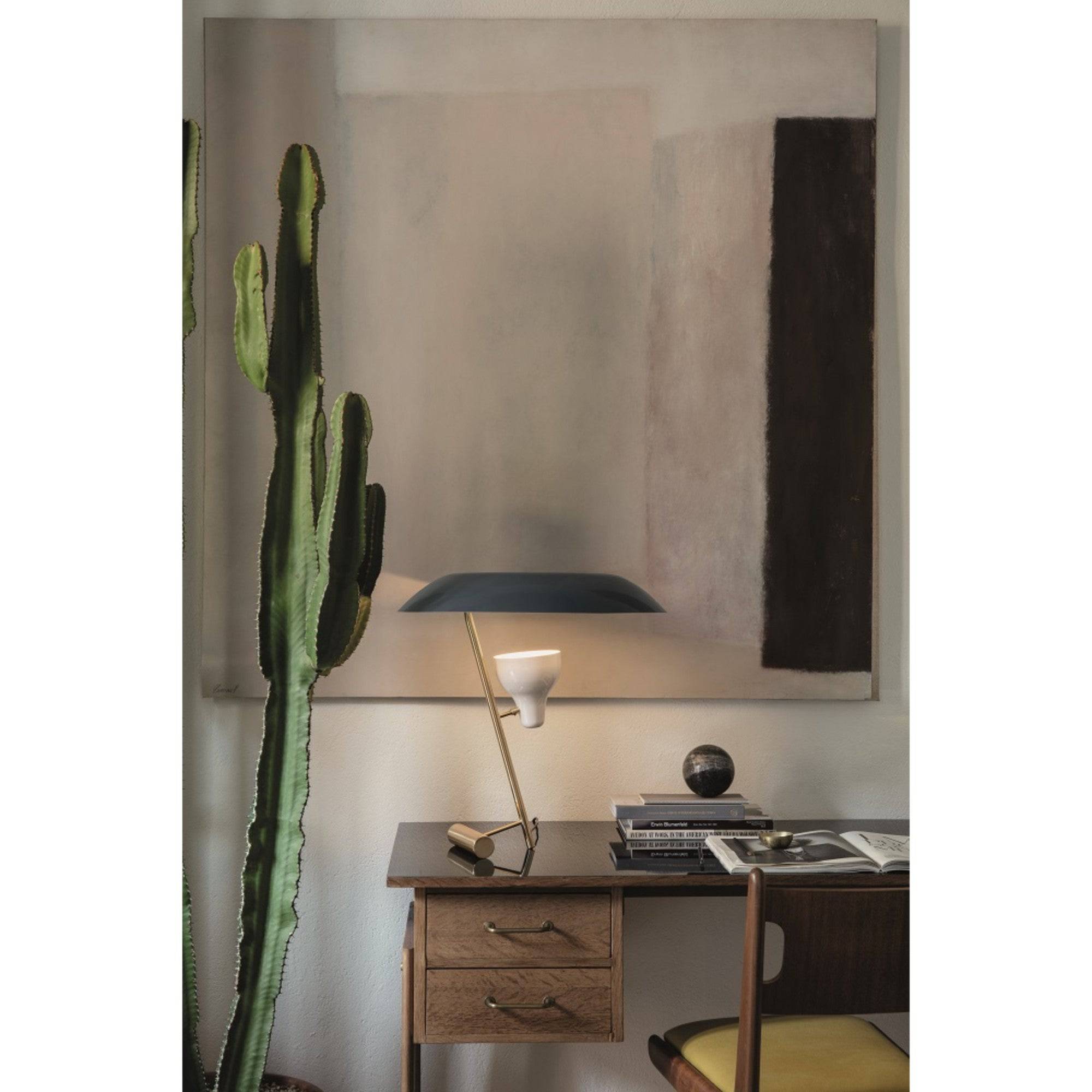 Model 548 Table Lamp – Skandium London