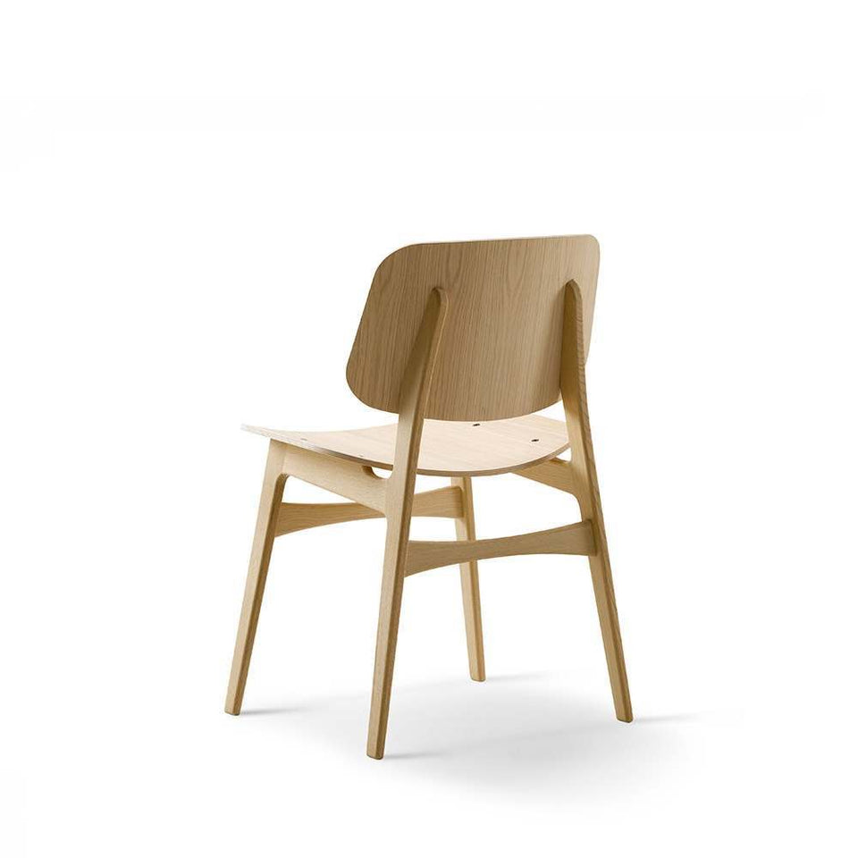 Søborg chair - Wood base by Fredericia | Shop at Skandium London