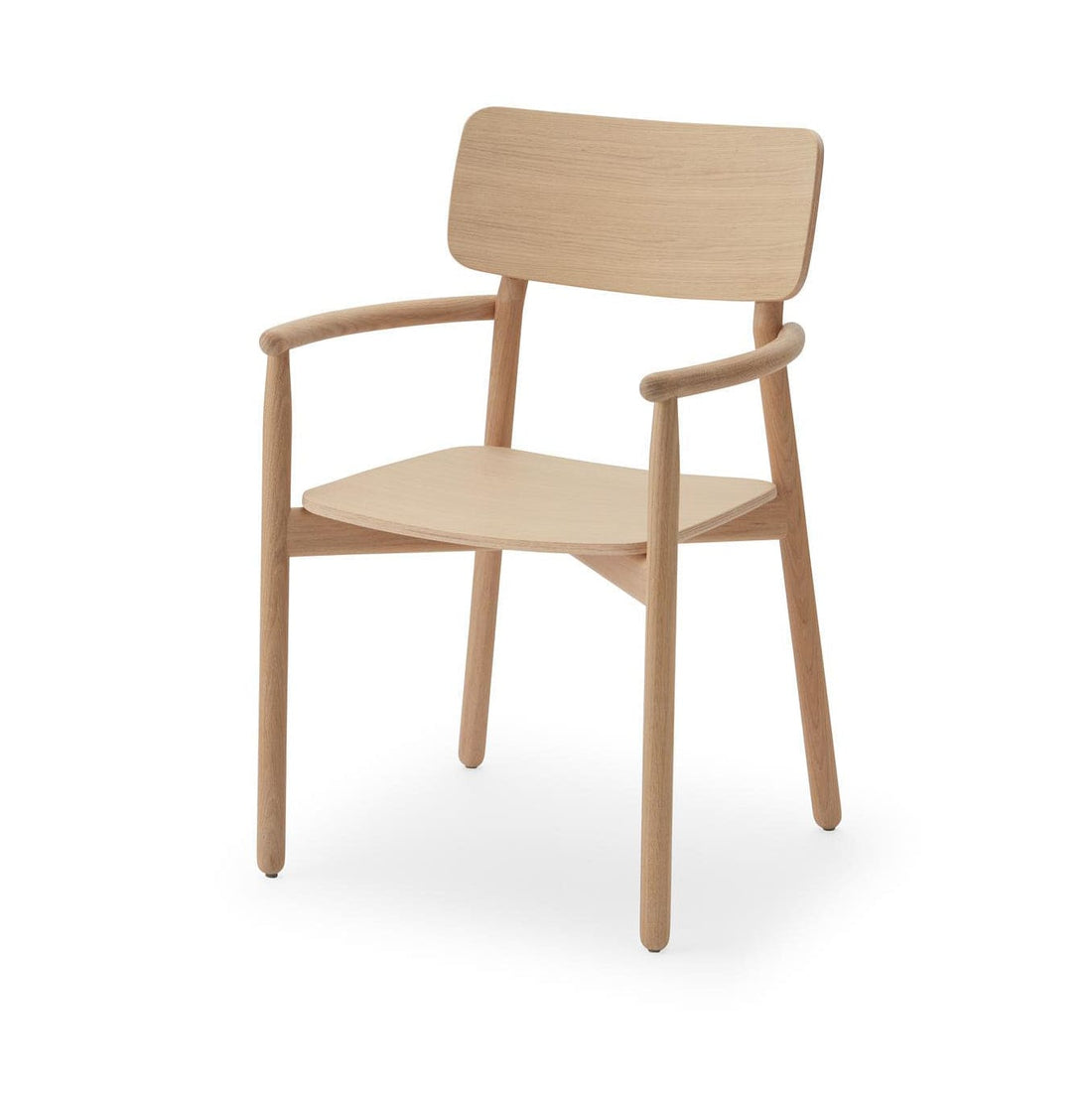 Hven Armchair by Fritz Hansen | Shop at Skandium London