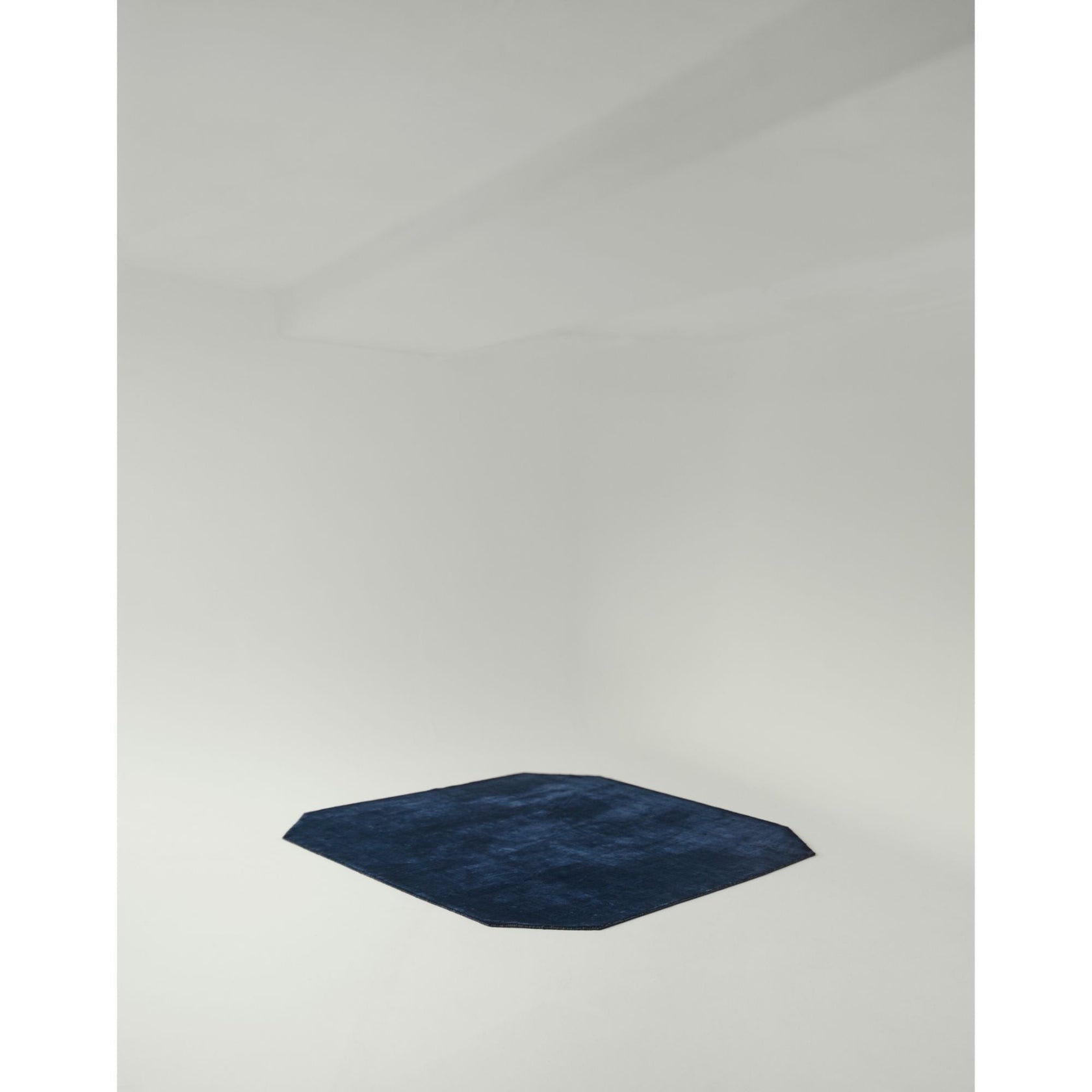 The Moor Rug AP8 – Skandium London
