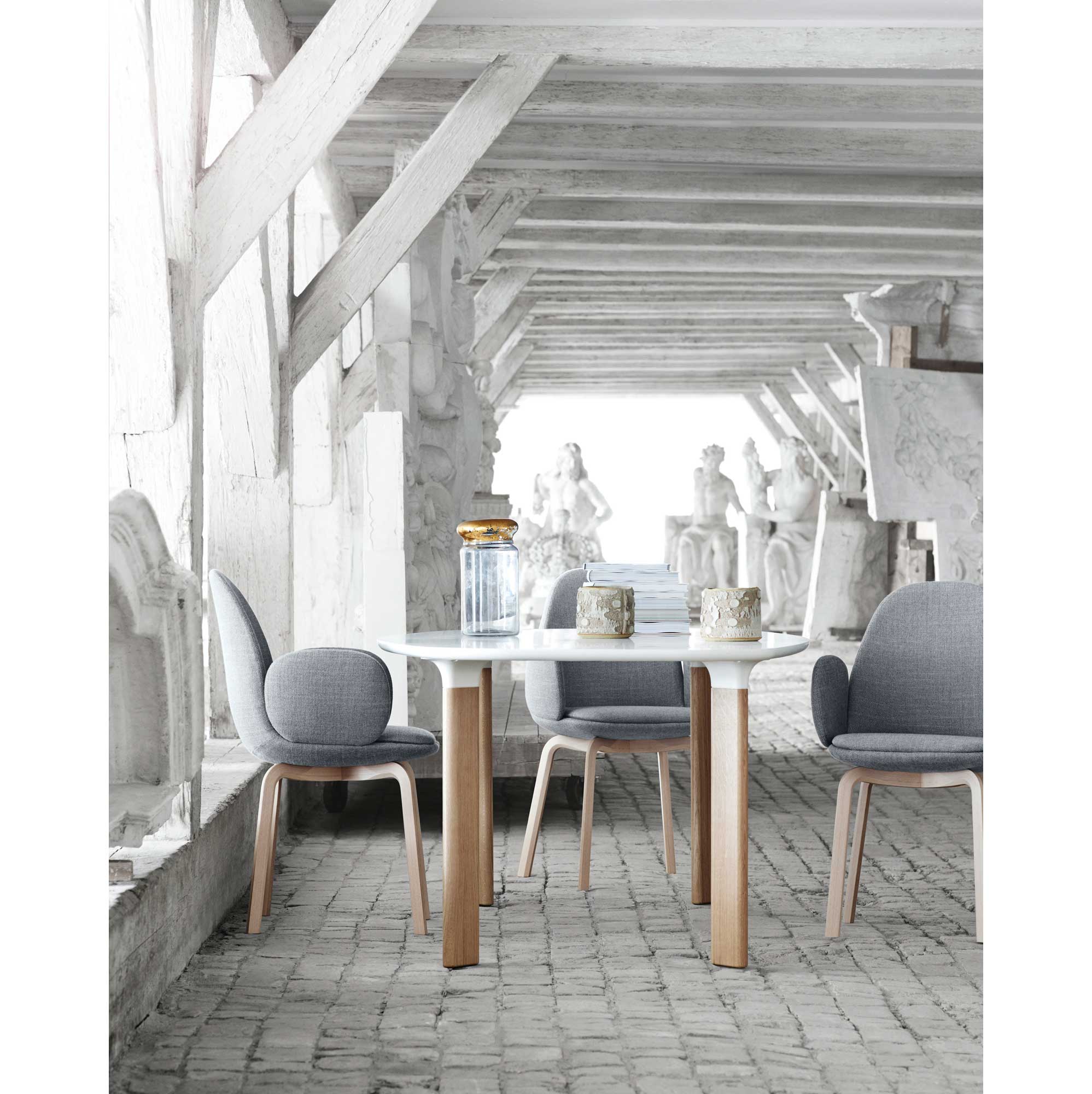 Analog table – Skandium