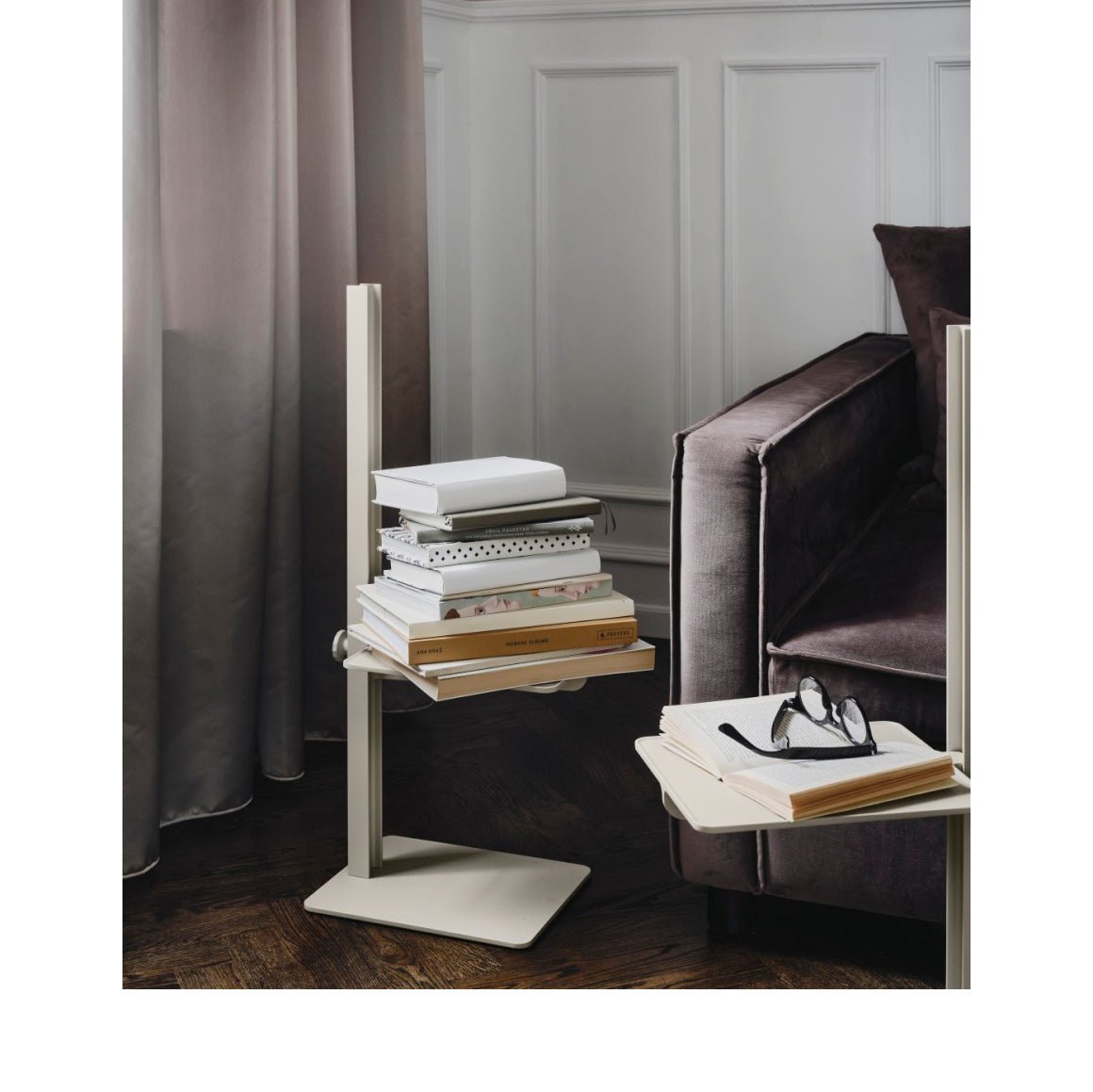 Museum Sidetable – Skandium London