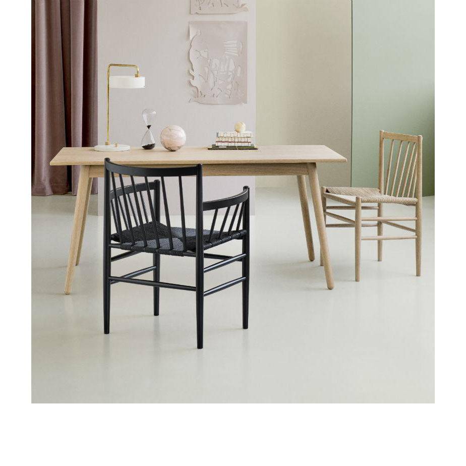 J81 Chair – Skandium