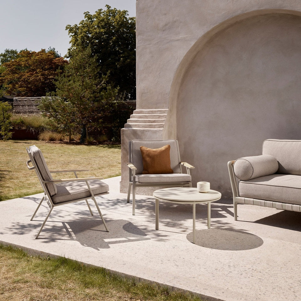 VIPP720 - Open-Air sofa w/ table end by Vipp | Shop at Skandium London